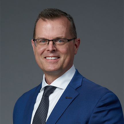 Executives | Our Company | Nissan Motor Corporation Global Website